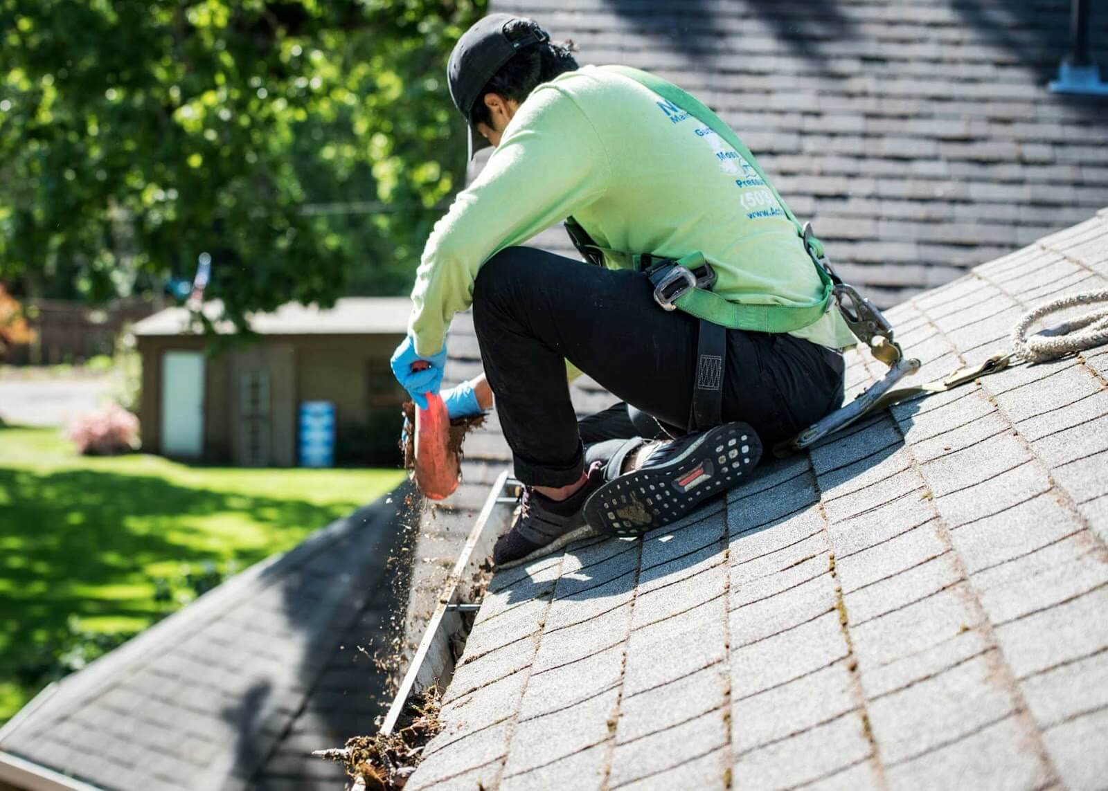 Professional Gutter Cleaning Services in Rohnert Park & North Bay